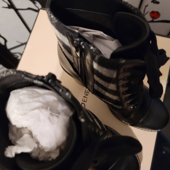 BCB GENERATION | Shoes | Bcb Generation Ladies Black Ivory Plaid Boots ...